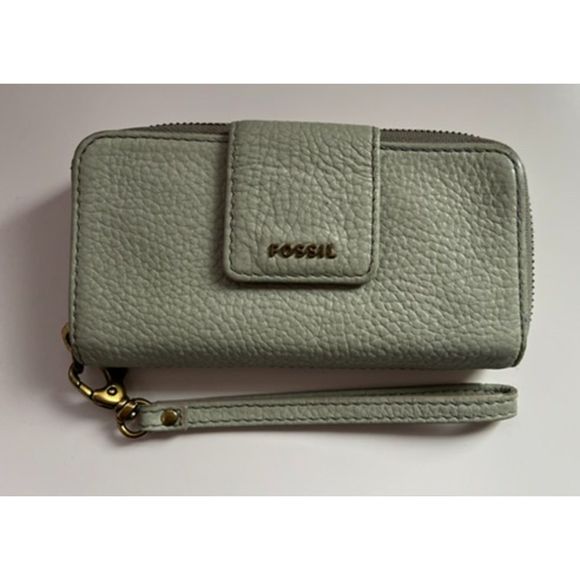 Fossil | Bags | Vintage Pale Green Fossil Walletwristlet | Poshmark